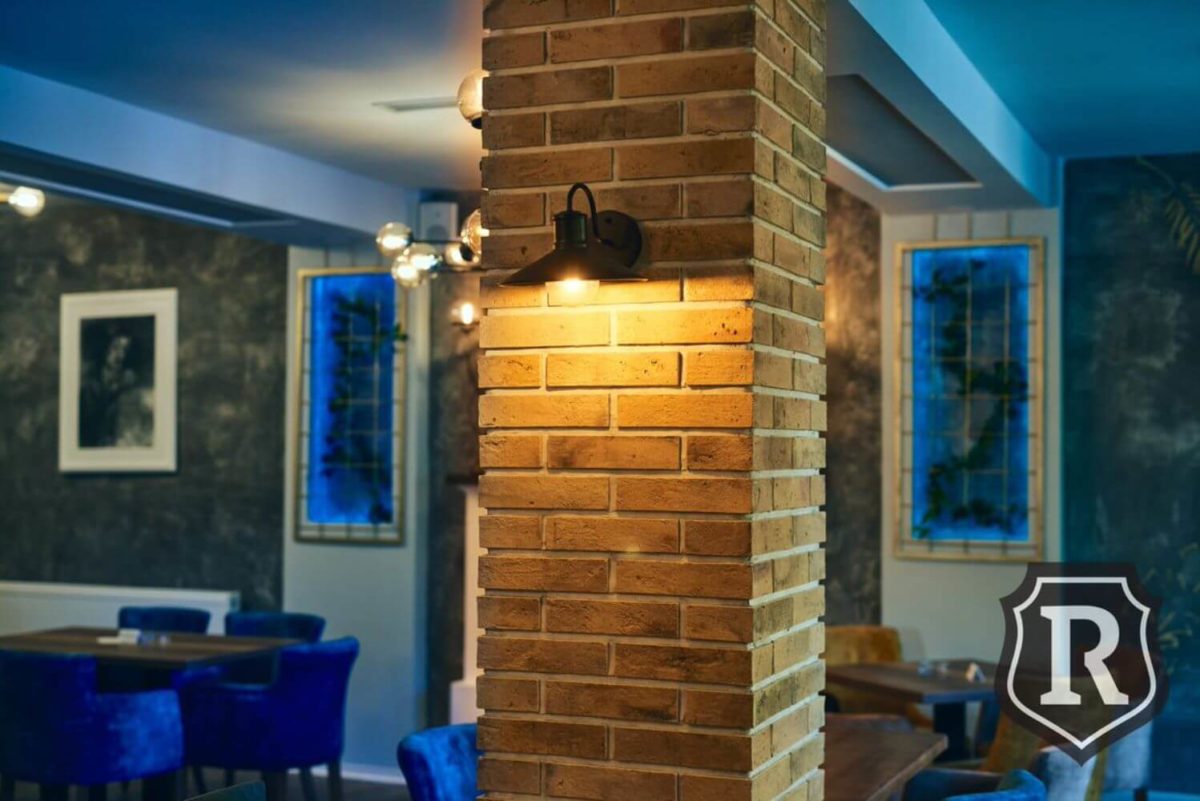 Restoran Rustik Bar - Prijatan ambijent u centru Kaća