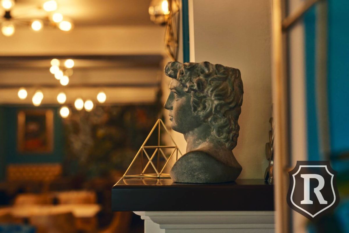 Restoran Rustik Bar - Prijatan ambijent u centru Kaća