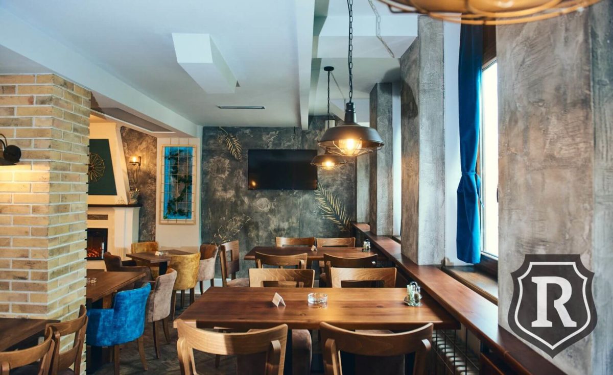 Restoran Rustik Bar - Prijatan ambijent u centru Kaća